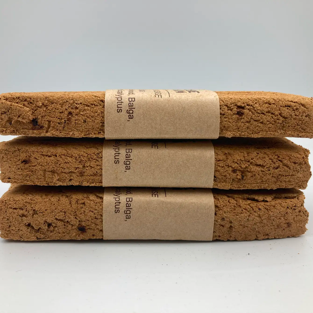 Wild Tracks - WA Sandalwood, Balga, Marri Gum, Lemon Eucalyptus - HAND ...